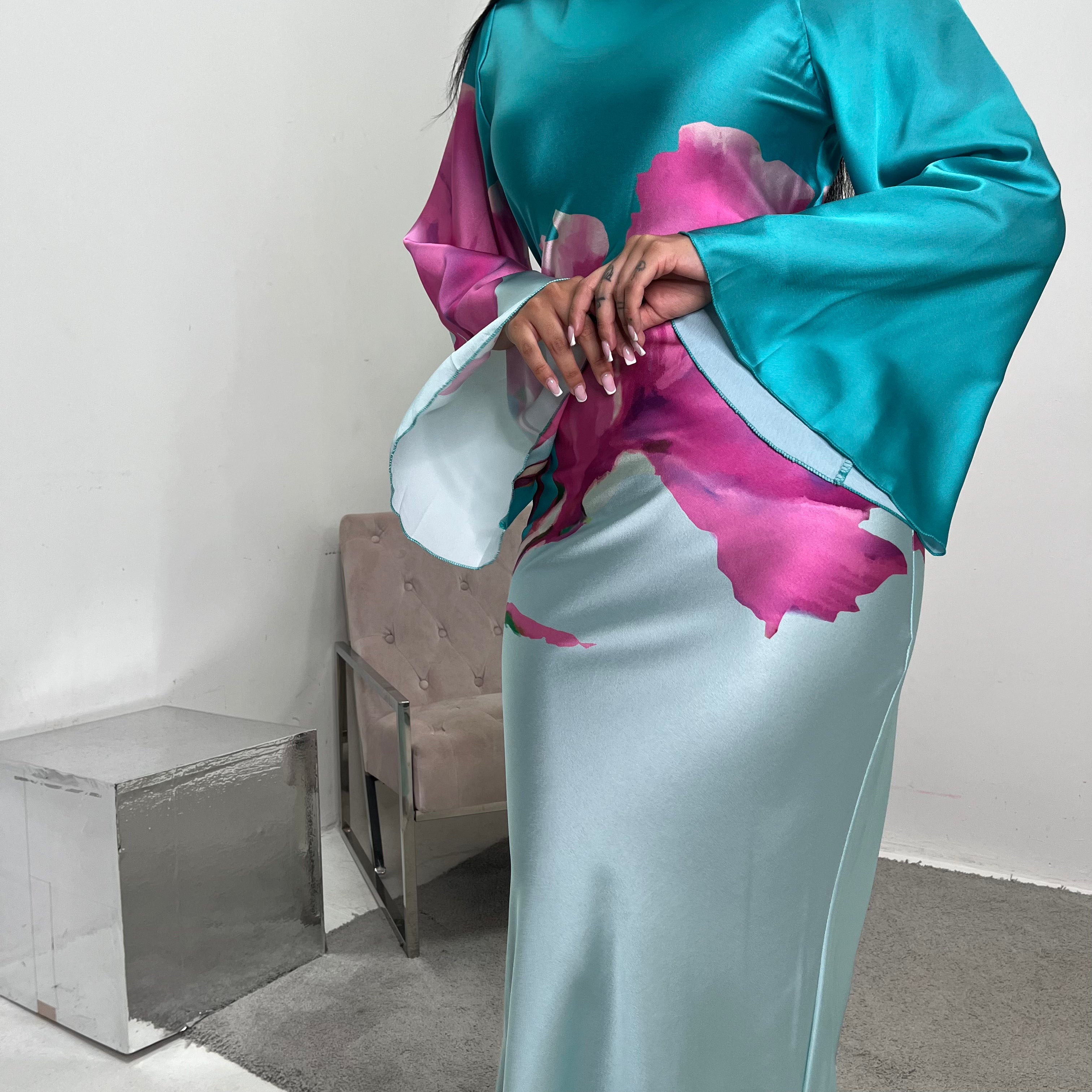 Zainab Turquoise Satin Floral Print Tie Back Modest Dress – House Of Haniya