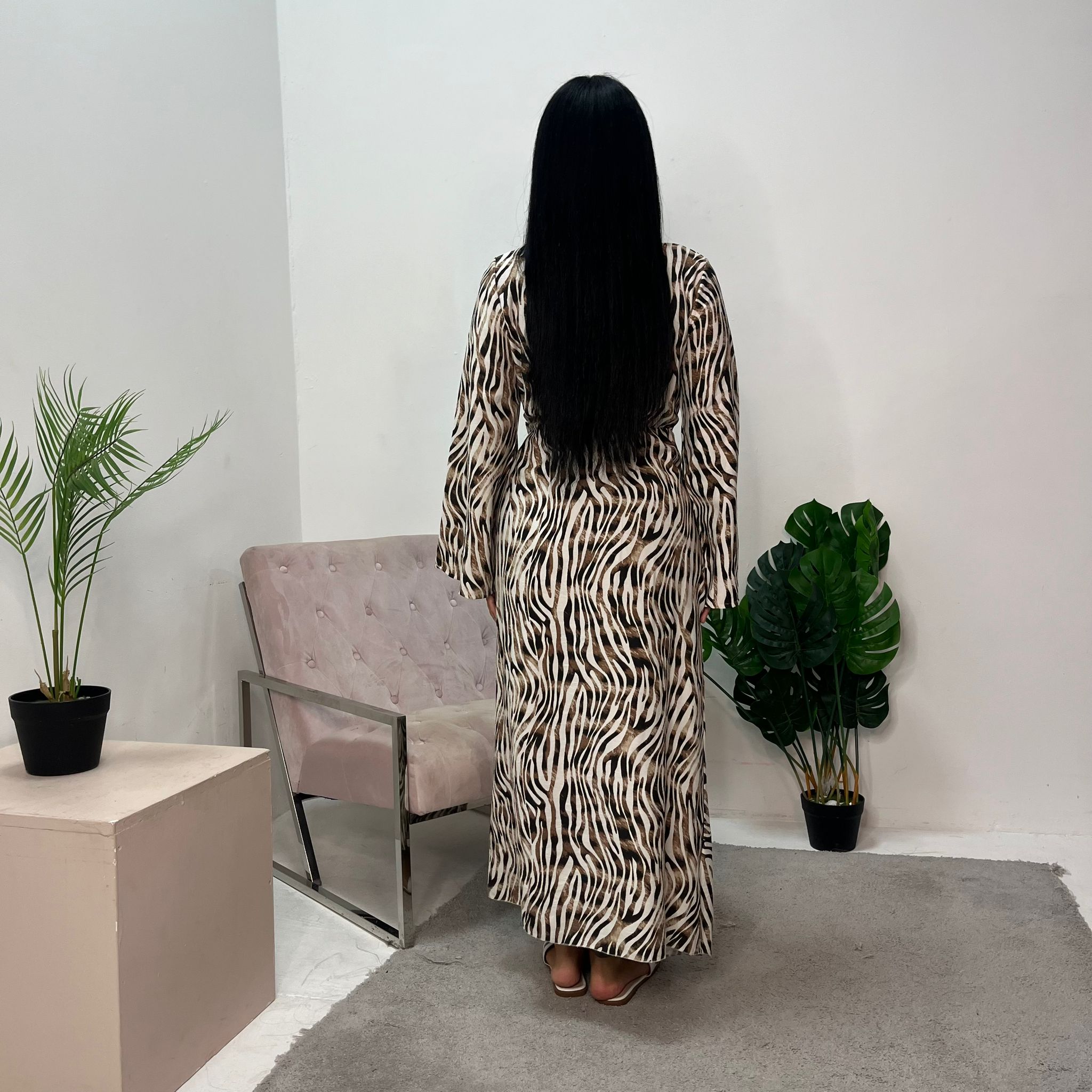 Neva Tiger Print V Neck Summer Dress – House Of Haniya