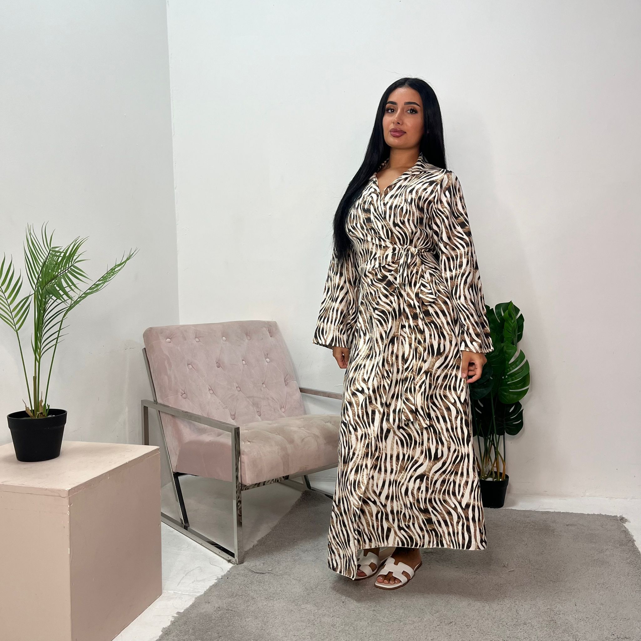 Neva Tiger Print V Neck Summer Dress – House Of Haniya